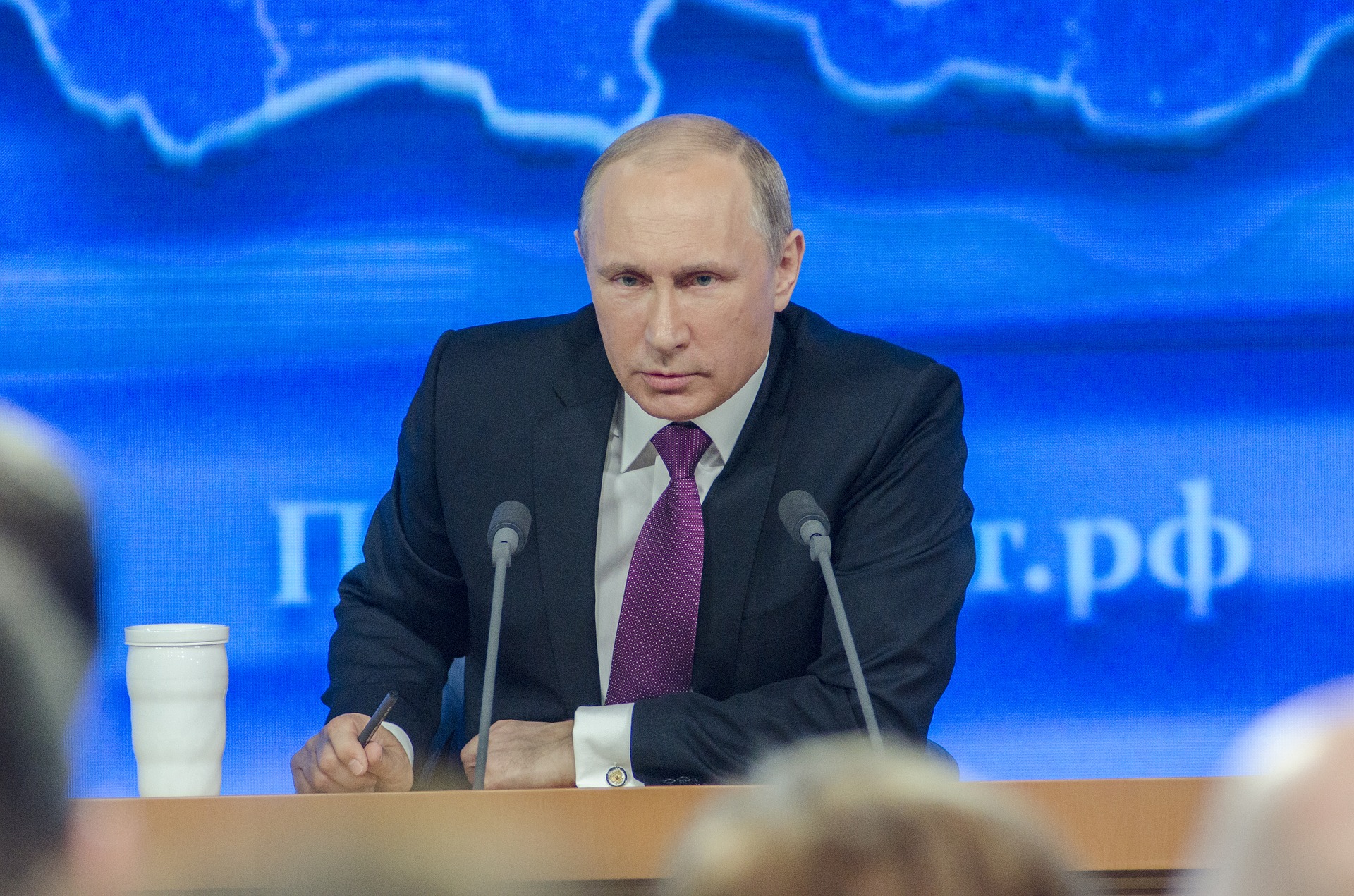 Analysis of a Speech by Vladimir Putin - Manner of speaking